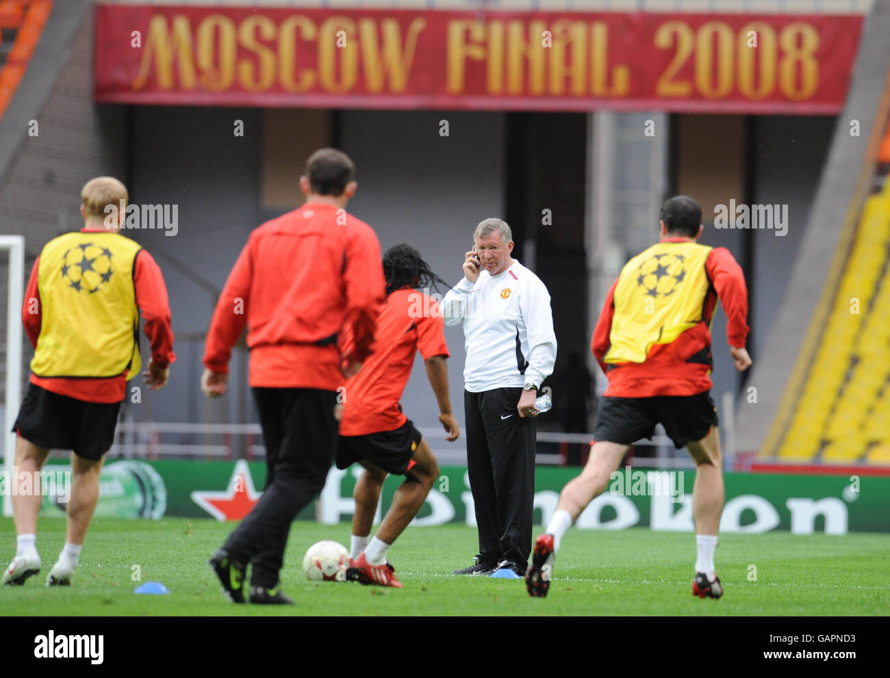 2008 champions league final moscow hi-res stock photography and images ...