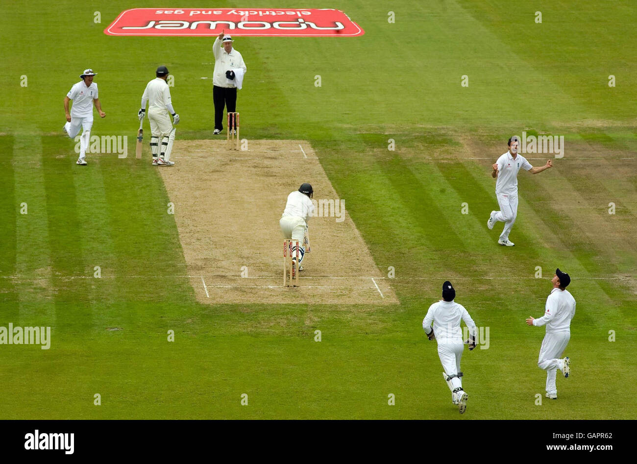 Cricket umpire finger hi-res stock photography and images - Alamy