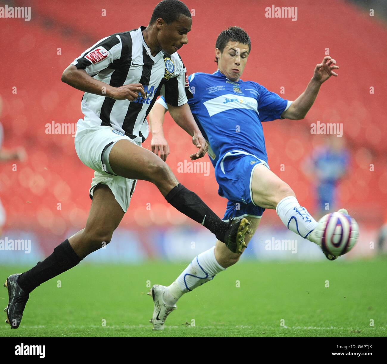 Soccer - Coca-Cola Football League Two - Play Off - Final - Stockport ...