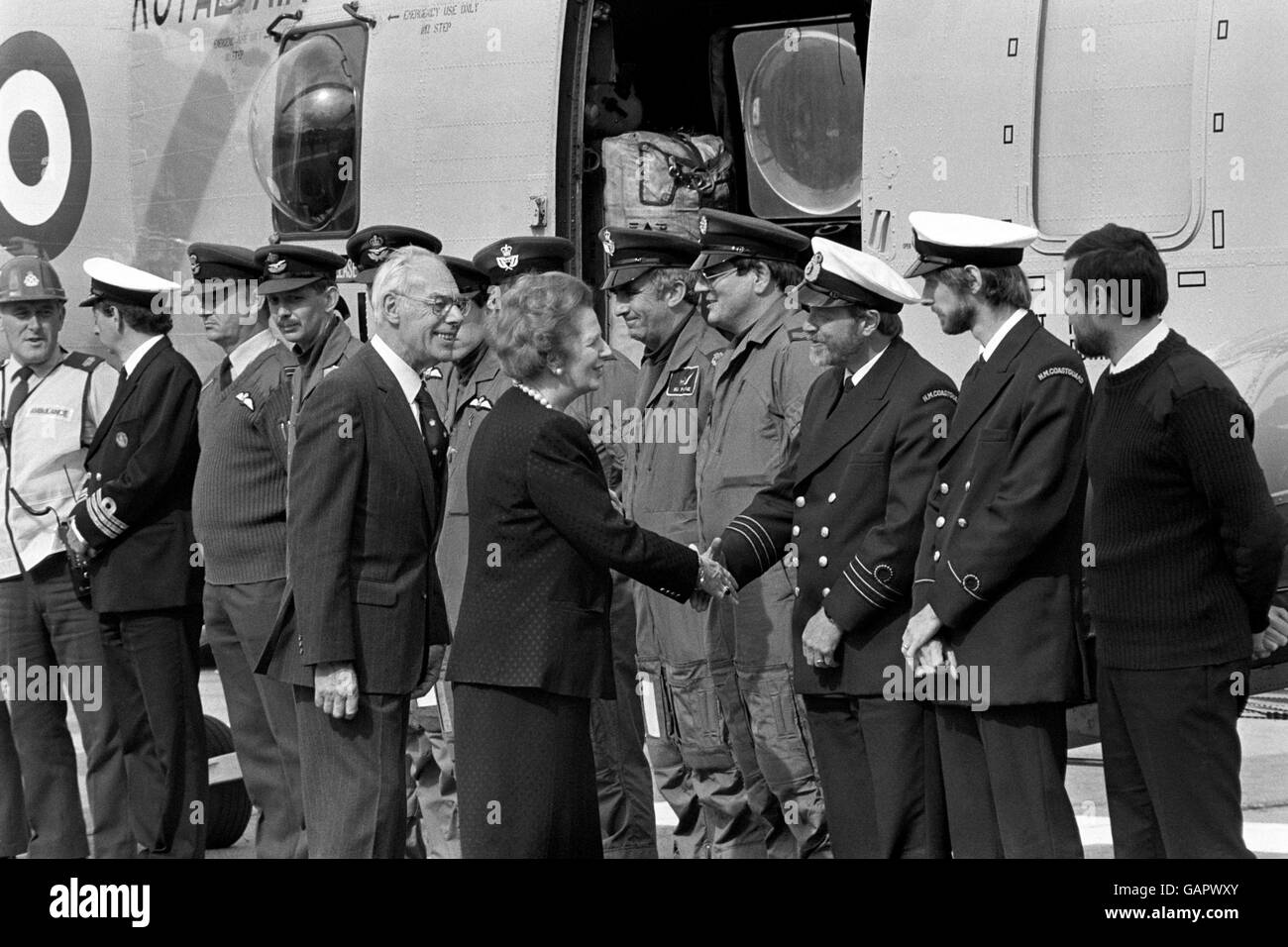 Accidents & Disasters - Explosion/Fire - Piper Alpha Oil Rig Disaster ...