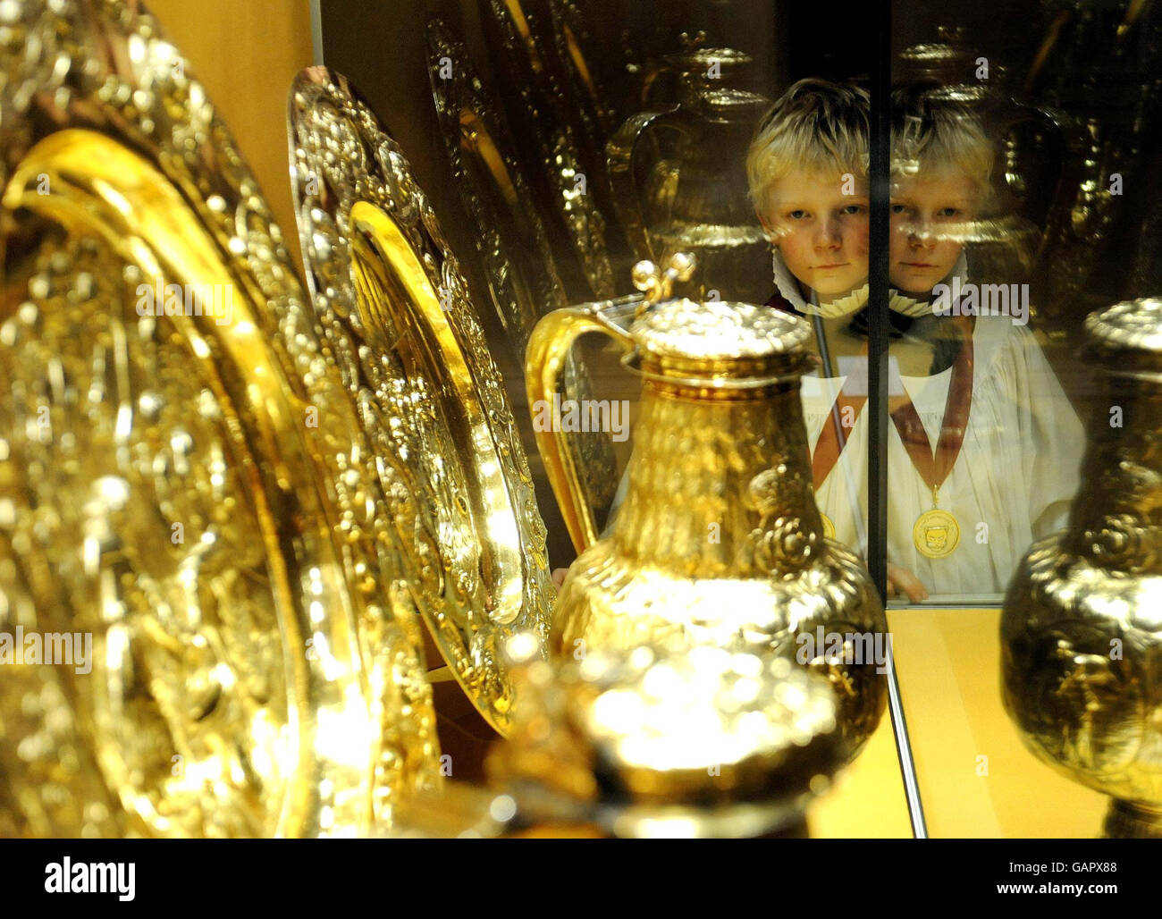 Church treasures of gold and silver hi-res stock photography and images ...