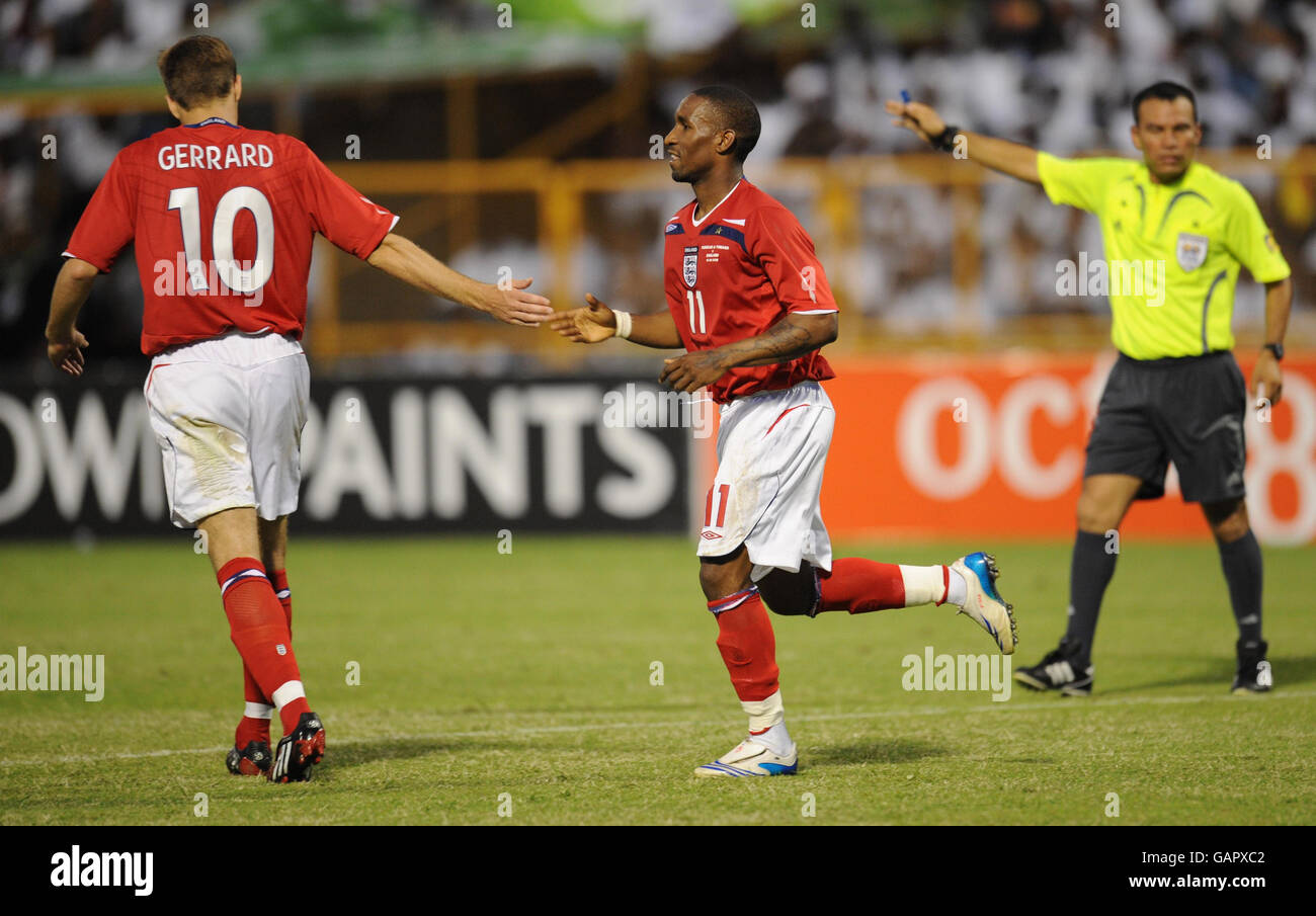 Hasely crawford trinidad tobago hi-res stock photography and images - Alamy