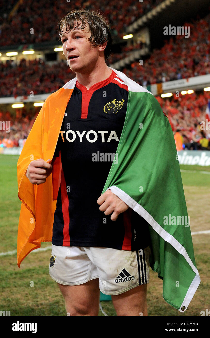 Munster's Jerry Flannery Celebrates his team's win by wearing the Irish ...