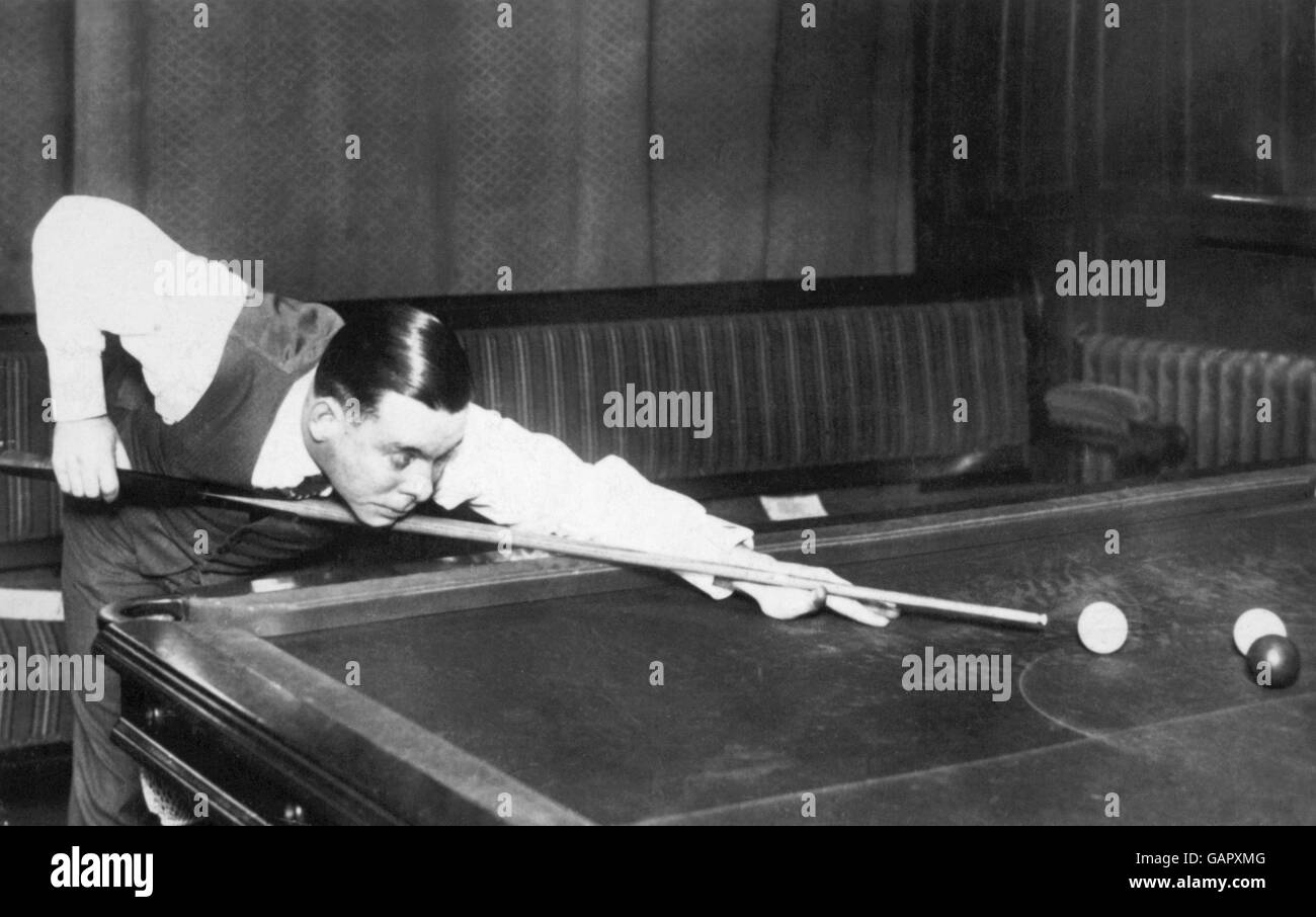 Joe davis billiards hi-res stock photography and images - Alamy