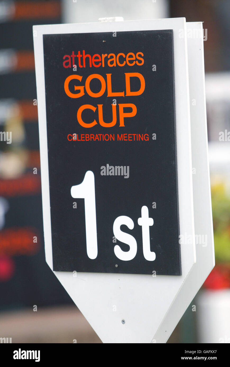 Attheraces board hi-res stock photography and images - Alamy