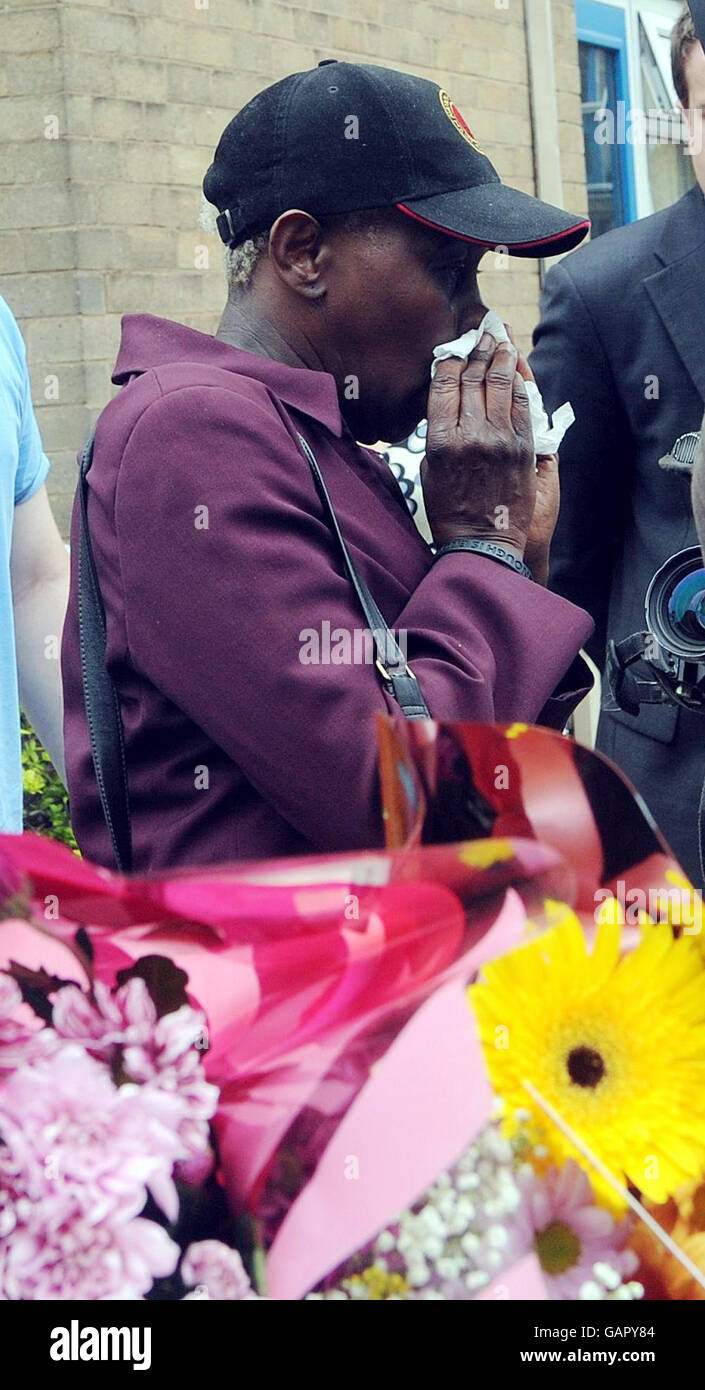 Pat Regan murder. Patsy McKie from Mothers Against Violence and ...