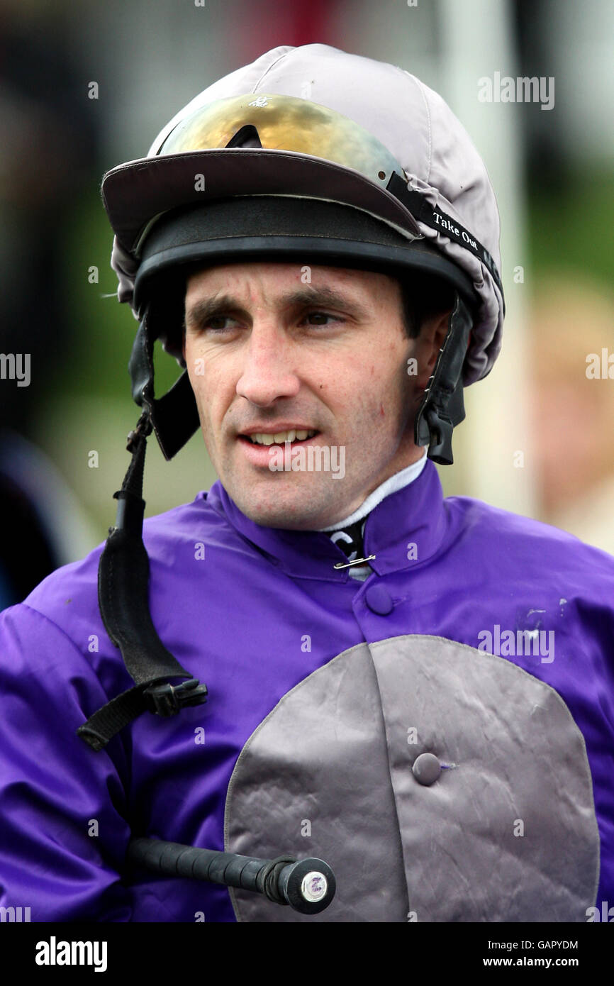 Neil callan jockey 2008 hi-res stock photography and images - Alamy