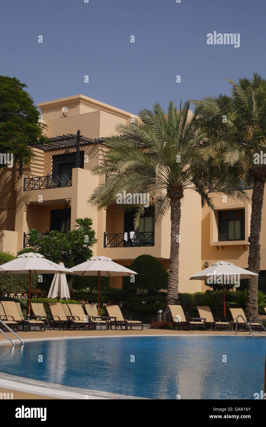 Novotel swimming pool hi-res stock photography and images - Alamy