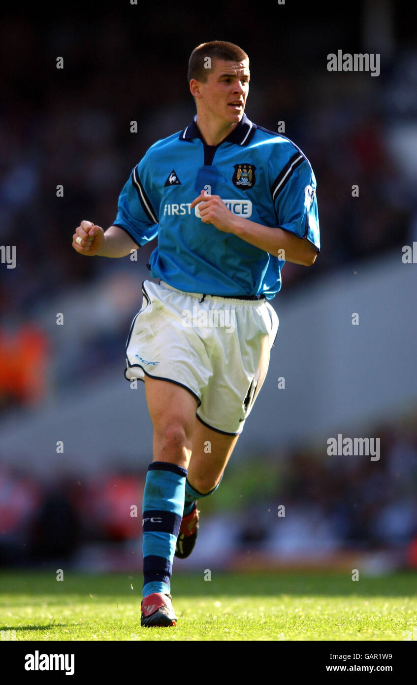 Joey barton man city hi-res stock photography and images - Alamy