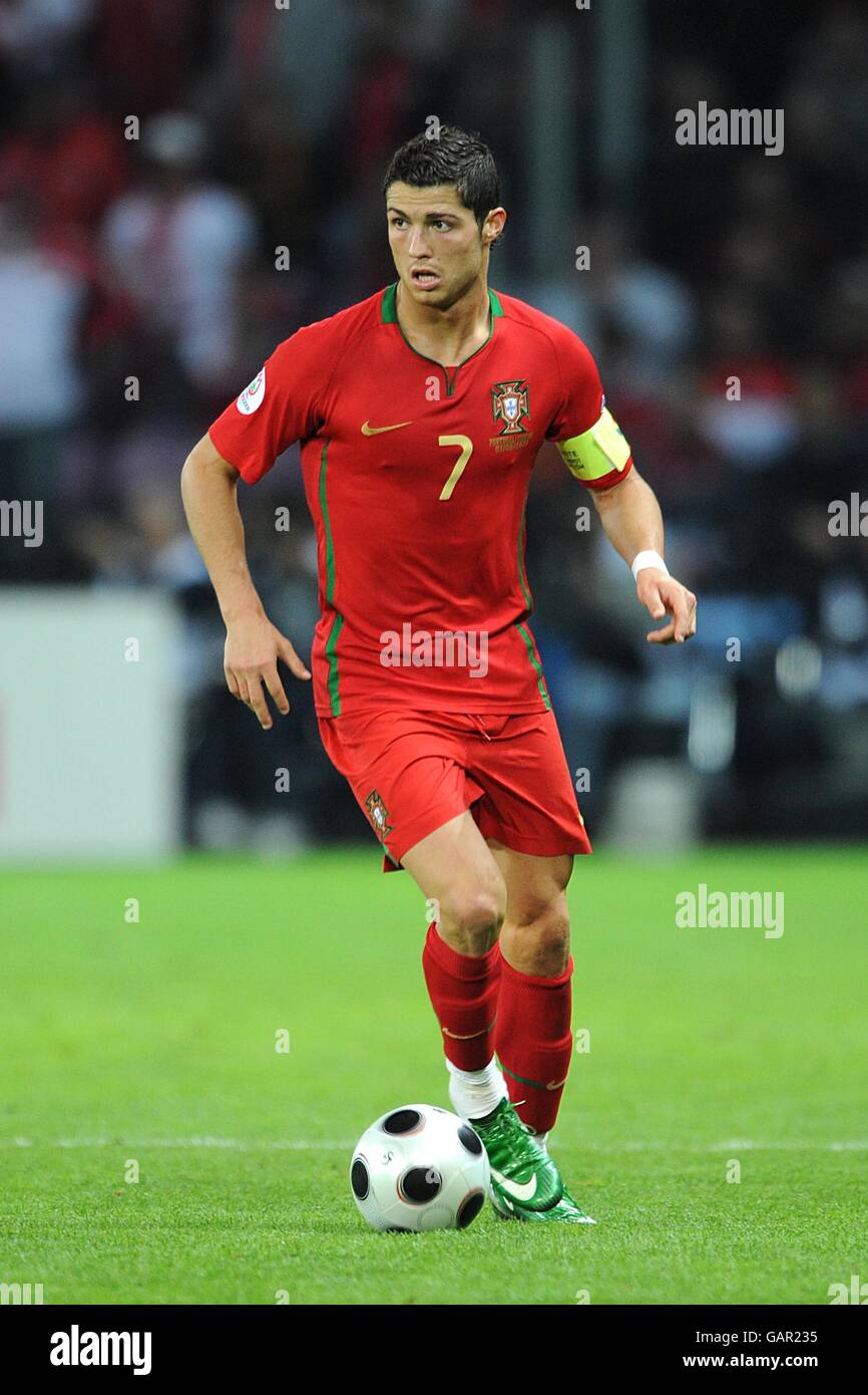 Soccer - UEFA European Championship 2008 - Group A - Portugal v Turkey ...