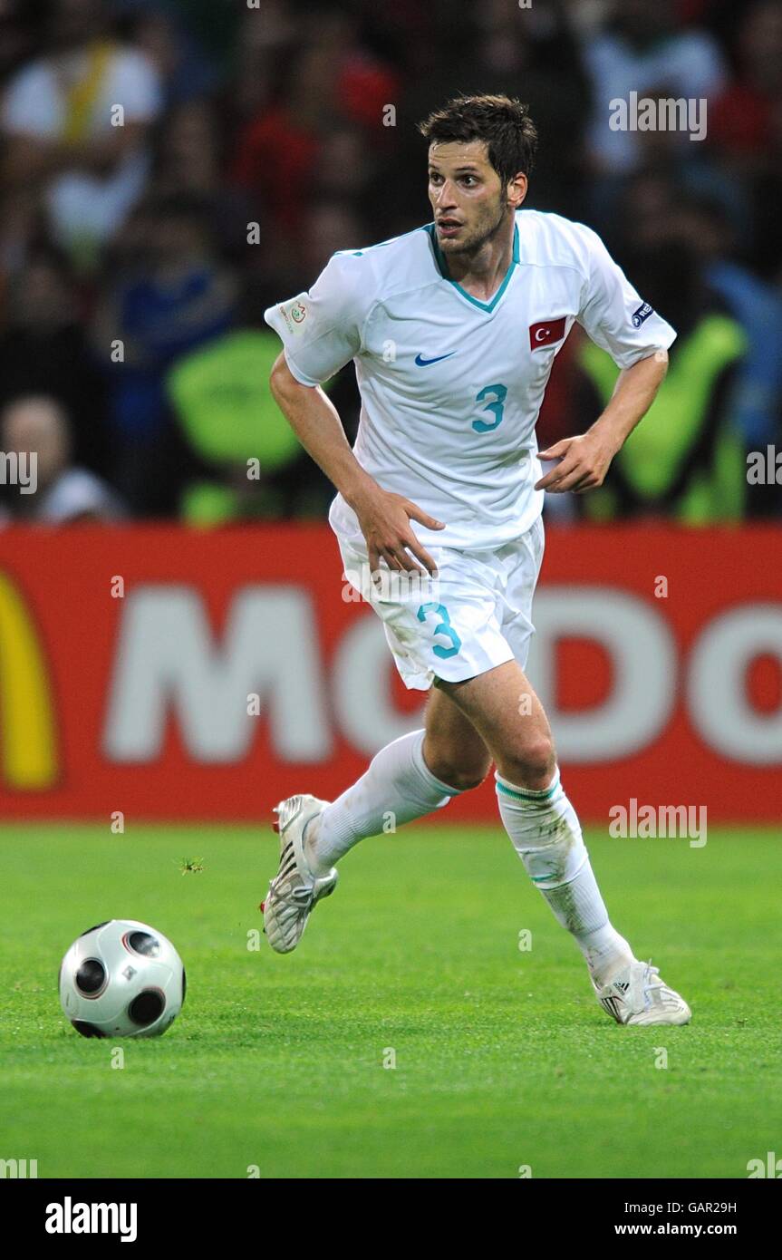 Soccer - UEFA European Championship 2008 - Group A - Portugal v Turkey ...