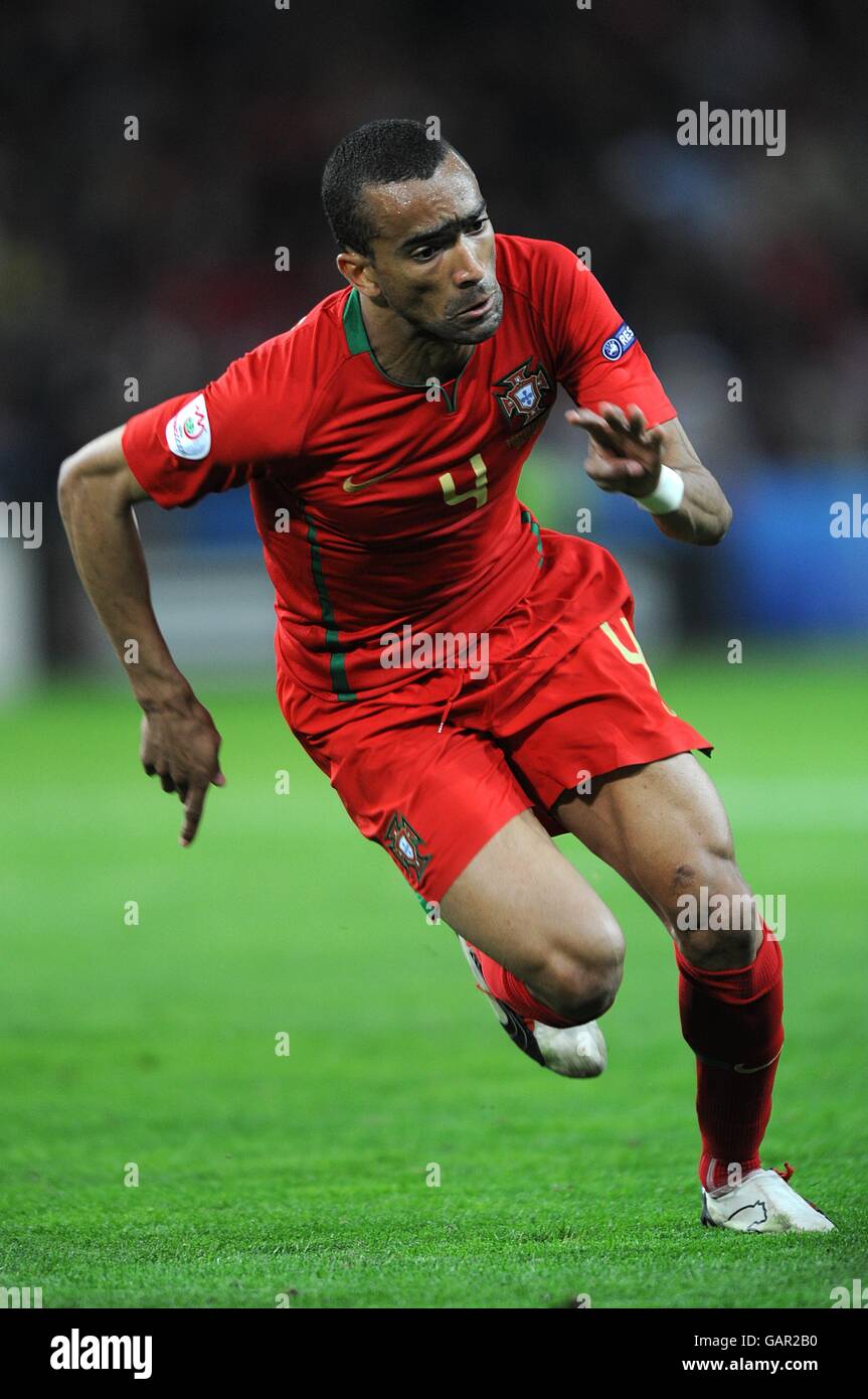 Portugal v turkey hi-res stock photography and images - Alamy