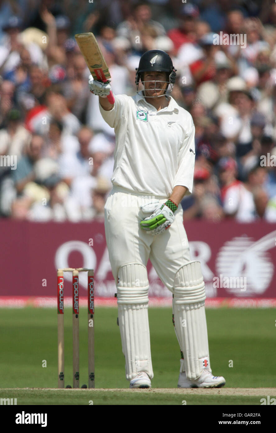 Cricket - Third npower Test Match - Day Four - England v New Zealand ...