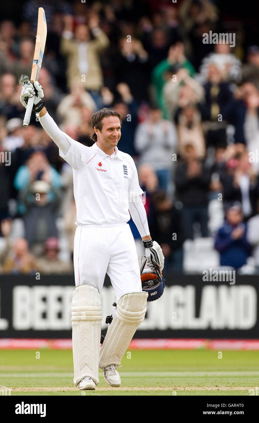 Full length smiling cheering celebrating celebrate happy bat england ...