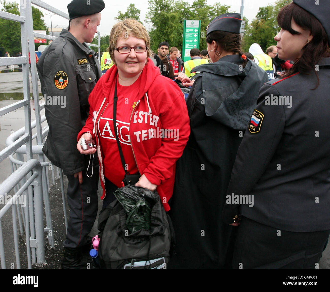 Security check entrance hi-res stock photography and images - Alamy