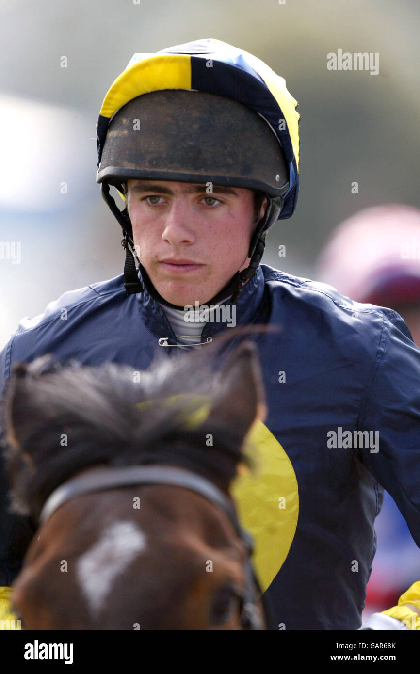 Horse Racing - The Martell Grand National Meeting 2003 - Aintree ...