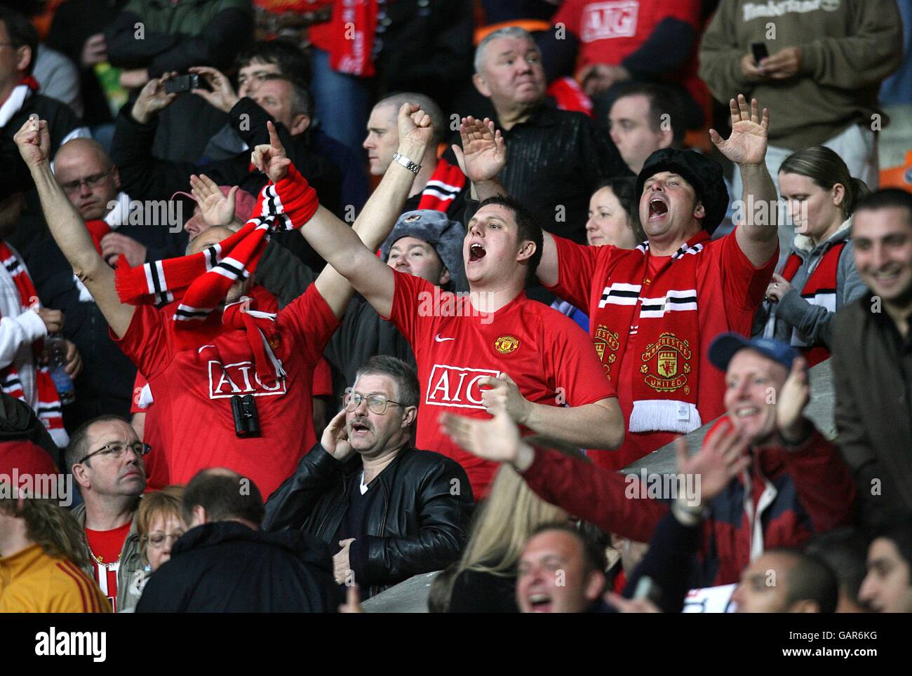 Manchester United Cheers Manchester United Player Cheers Then Does Not