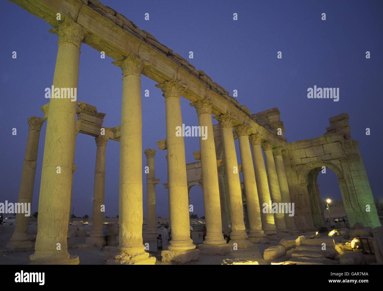 the Roman Ruins of Palmyra in Palmyra in the east of Syria Stock Photo ...