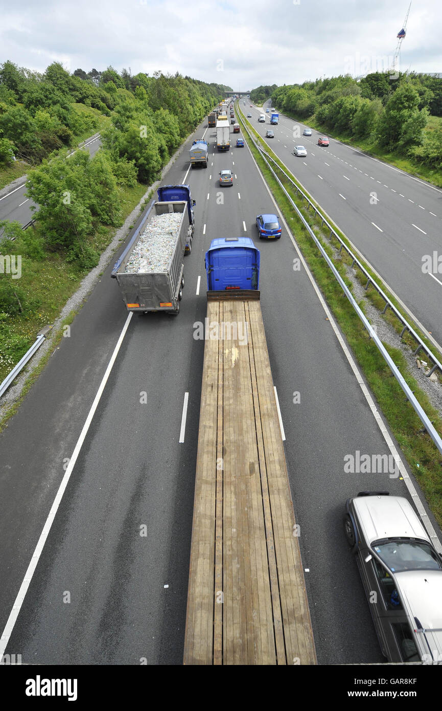Lorry drivers' fuel protest Stock Photo - Alamy
