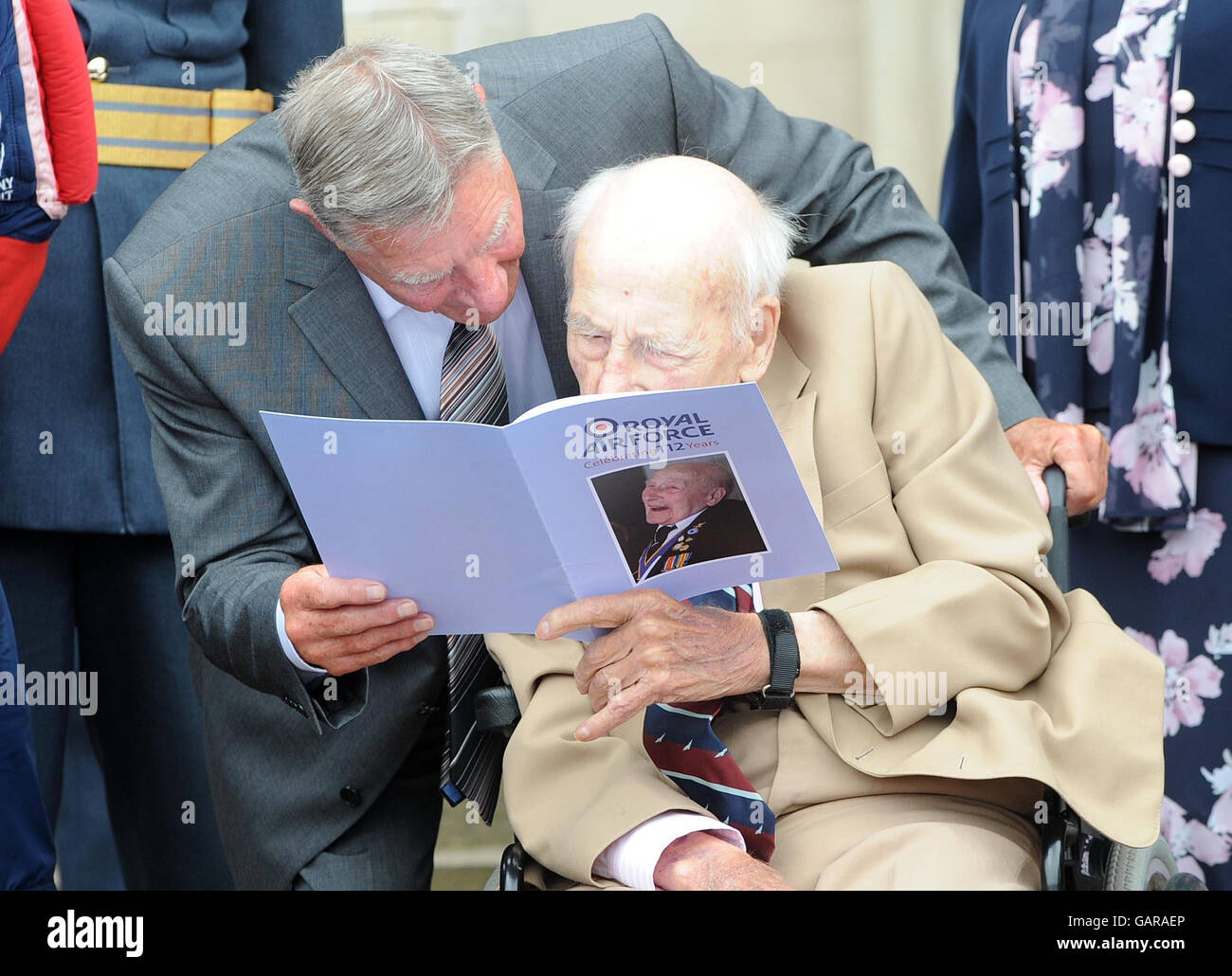 War with grandpa hi-res stock photography and images - Alamy