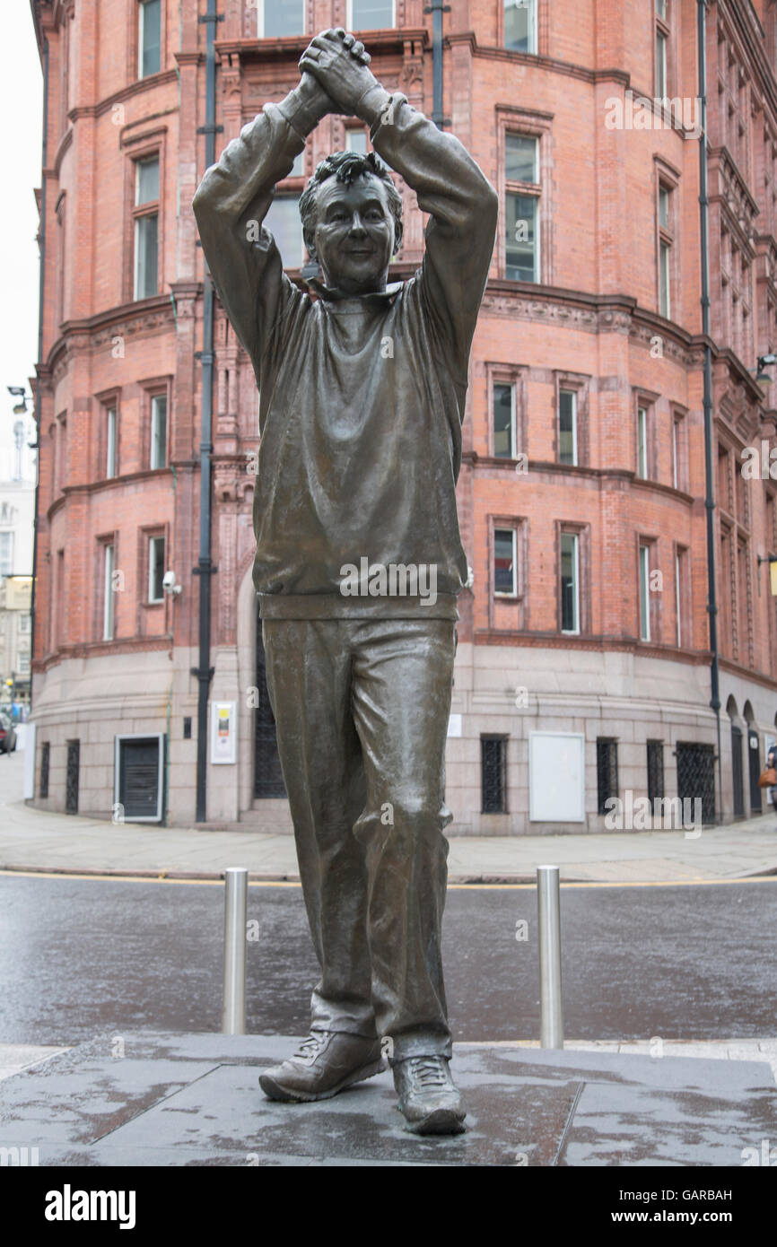 Nottingham forest trainer hi-res stock photography and images - Alamy