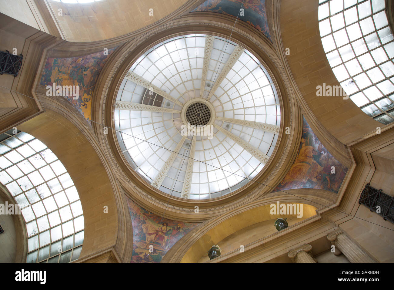 Exchange arcade nottingham shopping hi-res stock photography and images ...