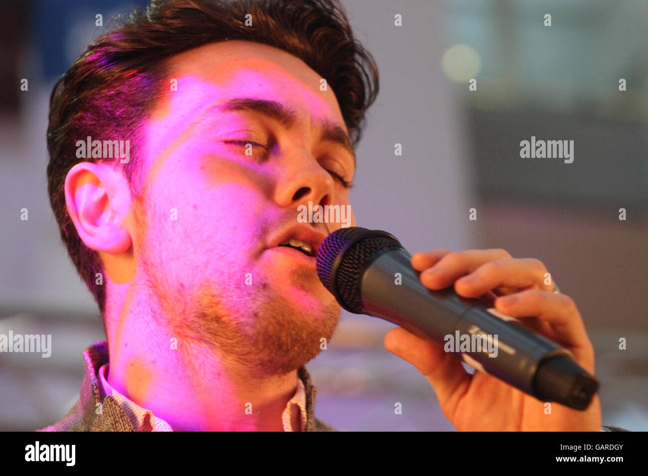 Ray Quinn Sings His Latest Tracks Along With Hollyoaks C4 Stars Danny ...