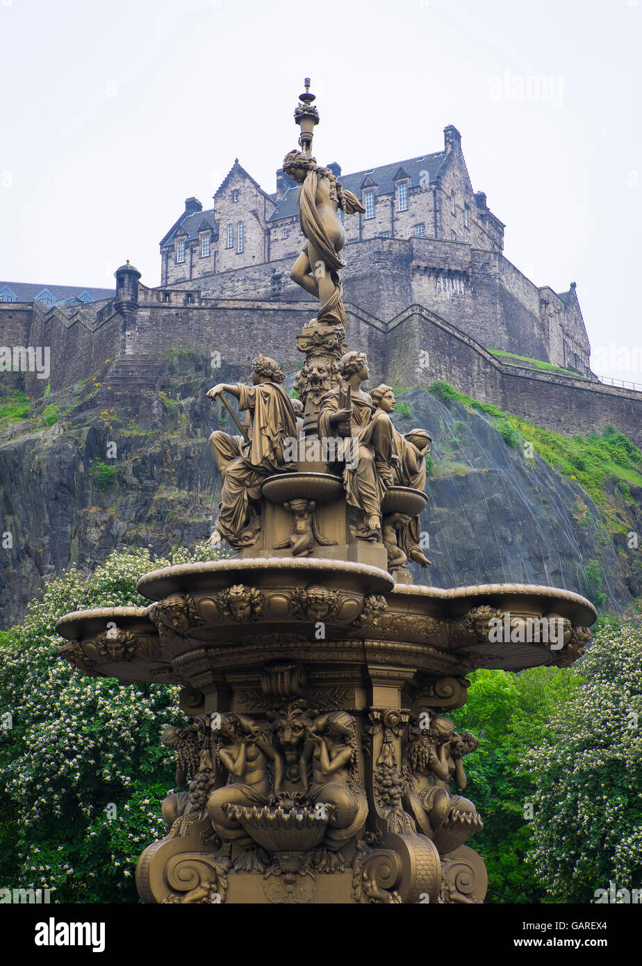 beautiful city of Edinburgh in Scotland Stock Photo - Alamy