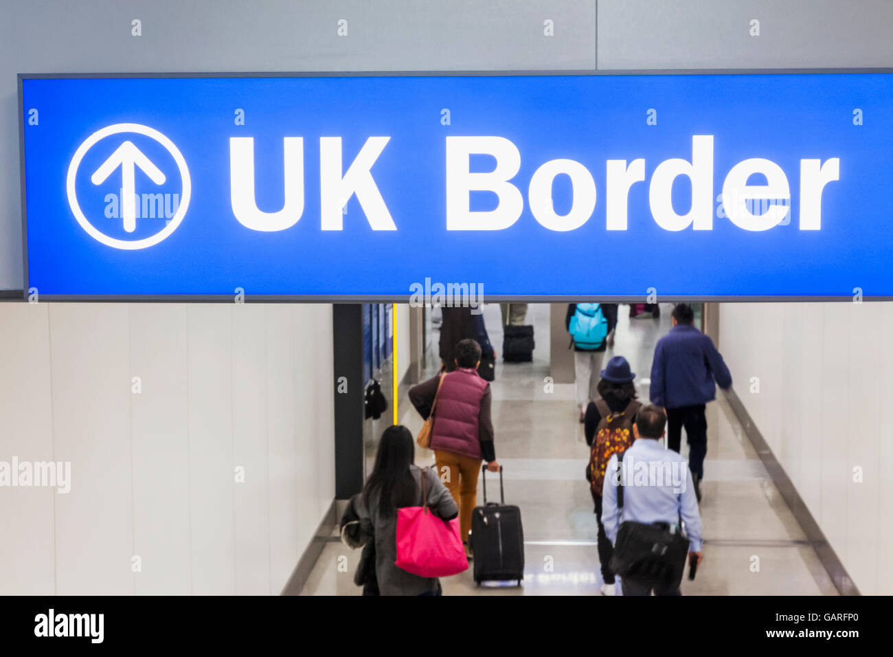 England, London, Heathrow Airport, UK Border Sign Stock Photo - Alamy