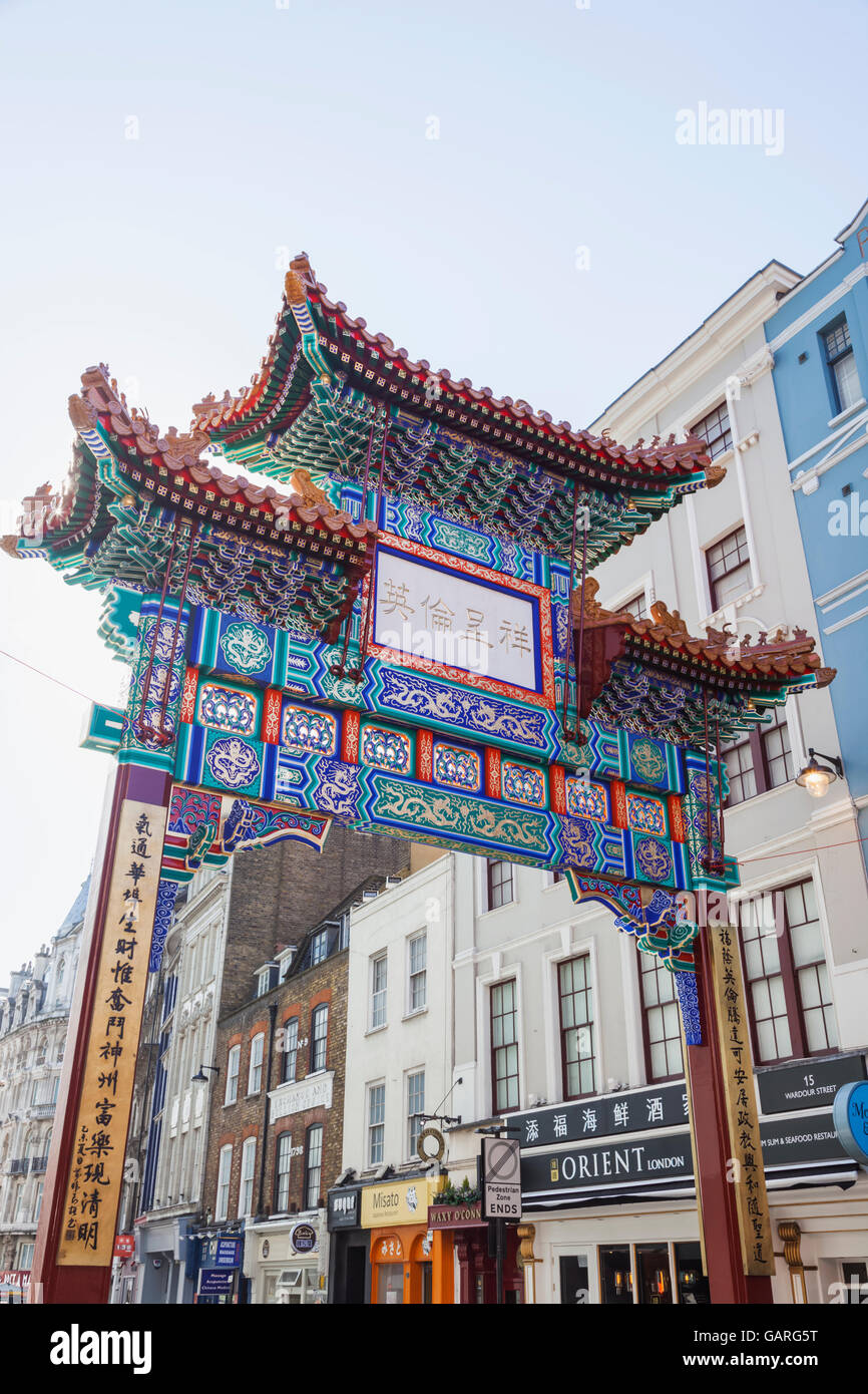 England, London, Soho, Chinatown, Chinese Gate Stock Photo - Alamy