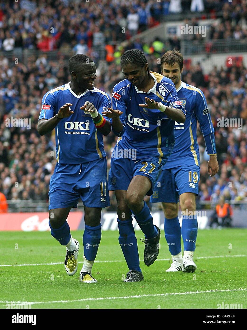 Kanu cardiff portsmouth hi-res stock photography and images - Alamy