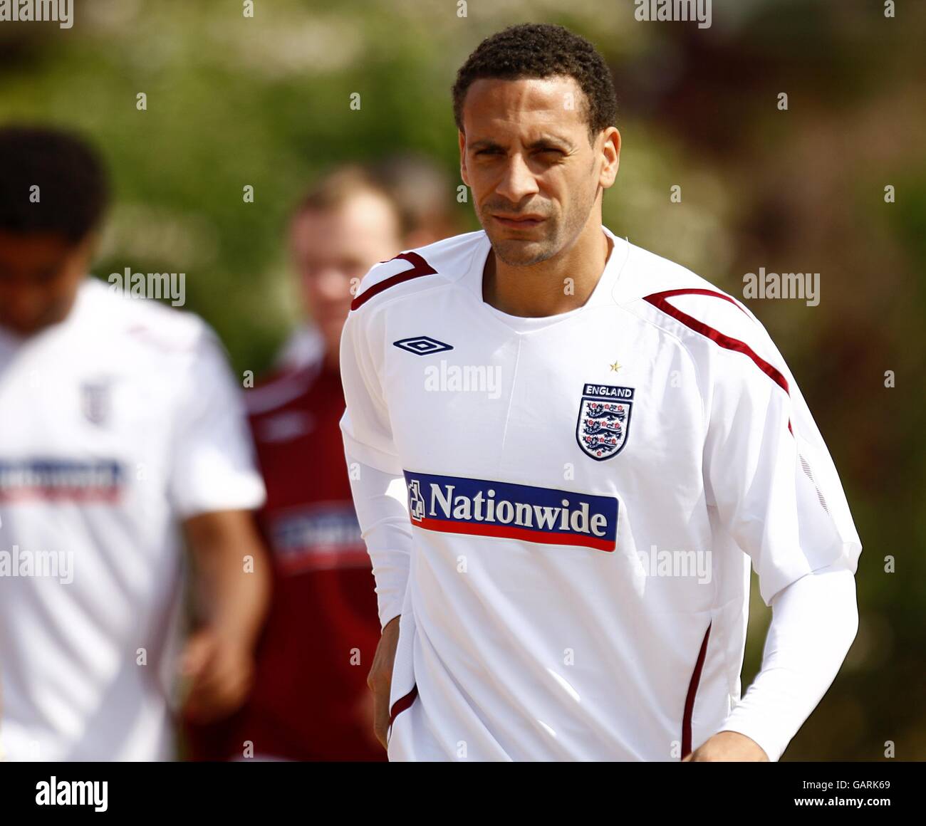 Rio ferdinand training england hi-res stock photography and images - Alamy