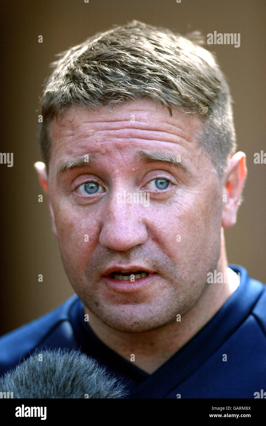 Scottish Soccer - Tennants Scottish Cup - Semi Final - Inverness ...