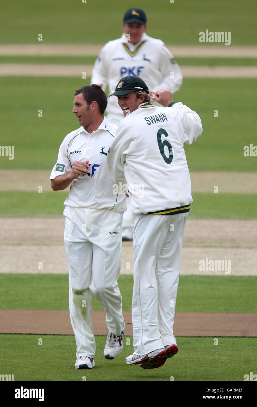 Nottinghamshire's Paul Franks (left) celebrates with team mate Graeme ...
