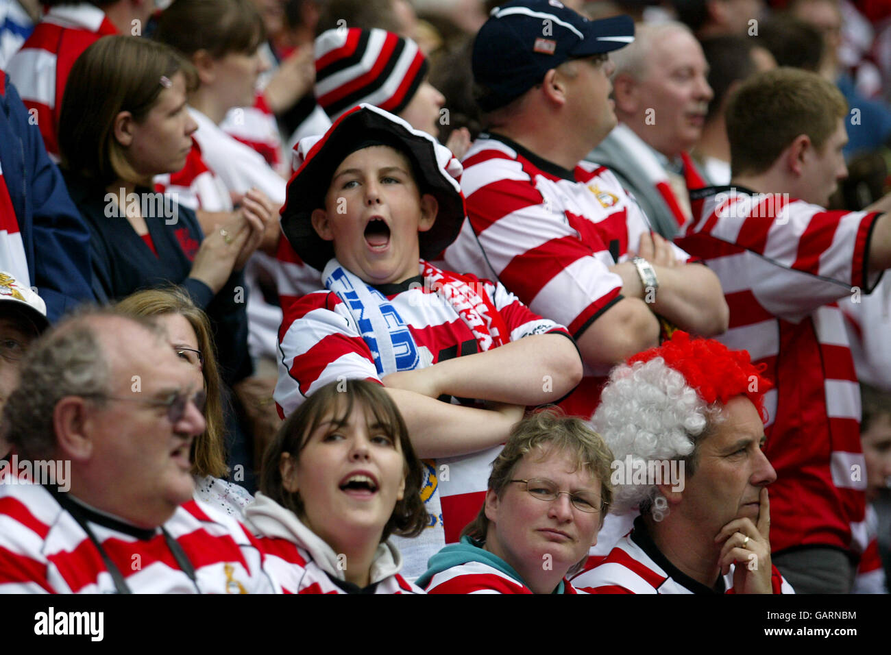 Doncaster rovers fans in the stand hi-res stock photography and images ...