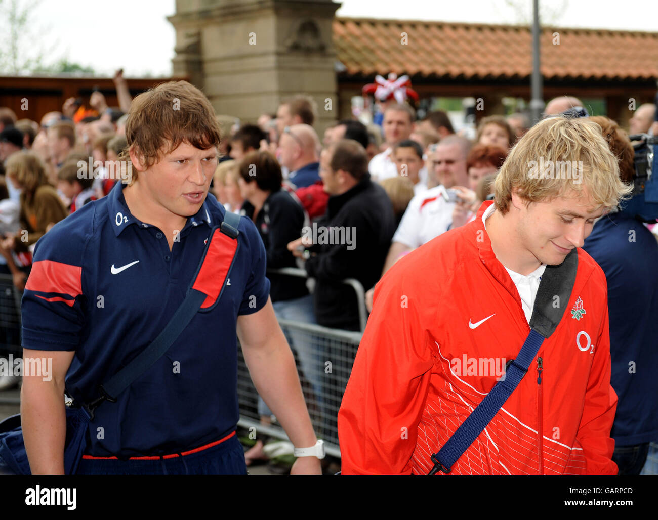 Englands matthew tait and dylan hartley arrive at twickenham hi-res ...