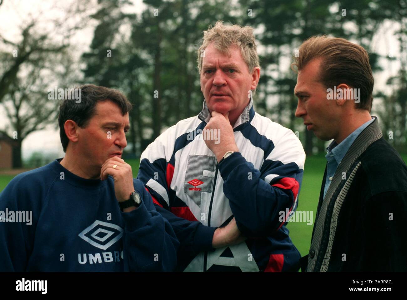 SOCCER. GRAHAM TAYLOR, LAWRIE McMENEMY & DAVID PLATT, ENGLAND TRAINING ...