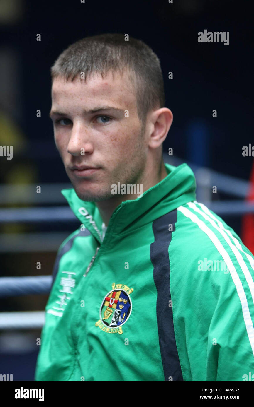 Boxer john joe nevin met martin cullen hi-res stock photography and ...