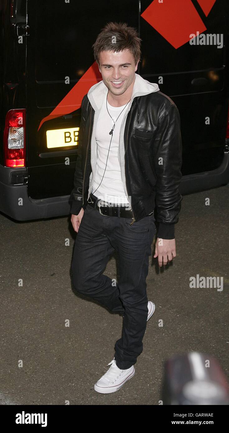 Dale howard arrives enter big brother house elstree studios hi-res ...