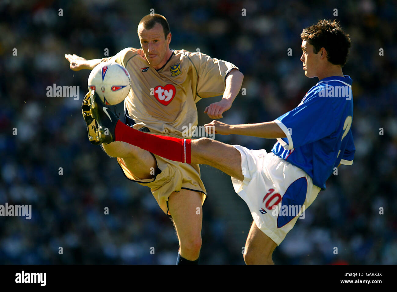Steve Claridge Football High Resolution Stock Photography and Images ...