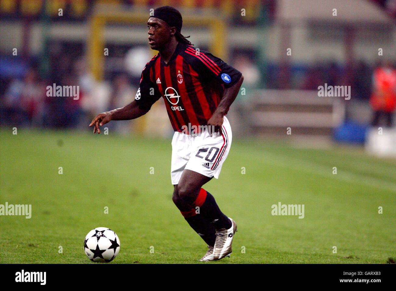 Clarence seedorf ac milan hi-res stock photography and images - Alamy