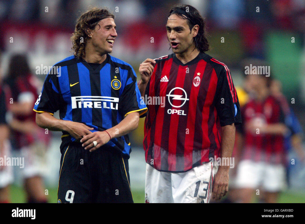 (L-R) Inter Milan's Hernan Crespo and AC Milan's Alessandro Nesta share ...