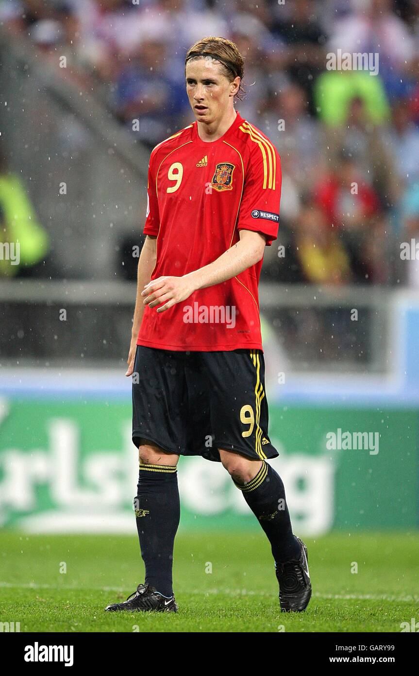 Soccer - UEFA European Championship 2008 - Group D - Spain v Russia ...