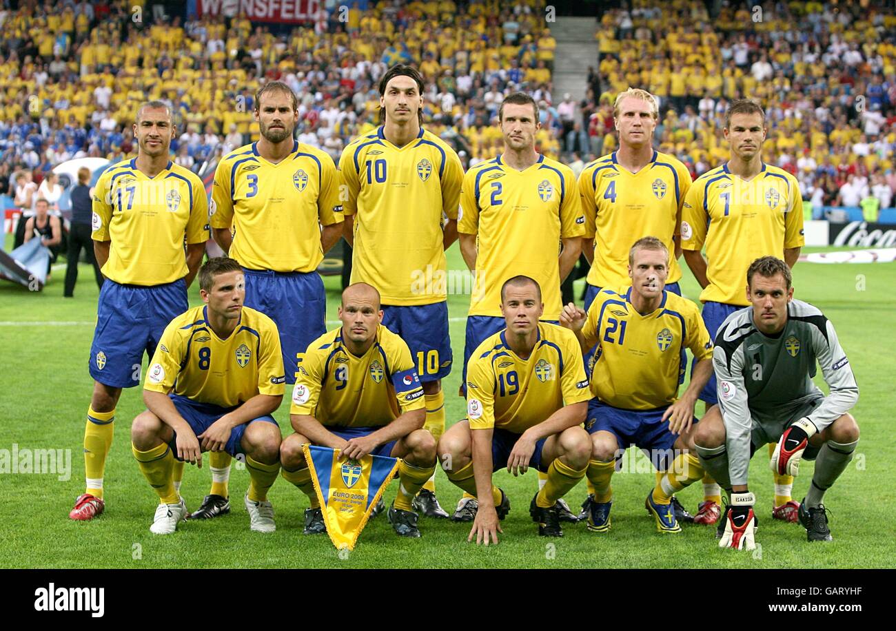Soccer euro 2008 team greece hi-res stock photography and images - Alamy