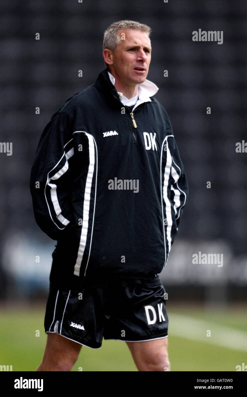 Sport english division 2 soccer hi-res stock photography and images - Alamy