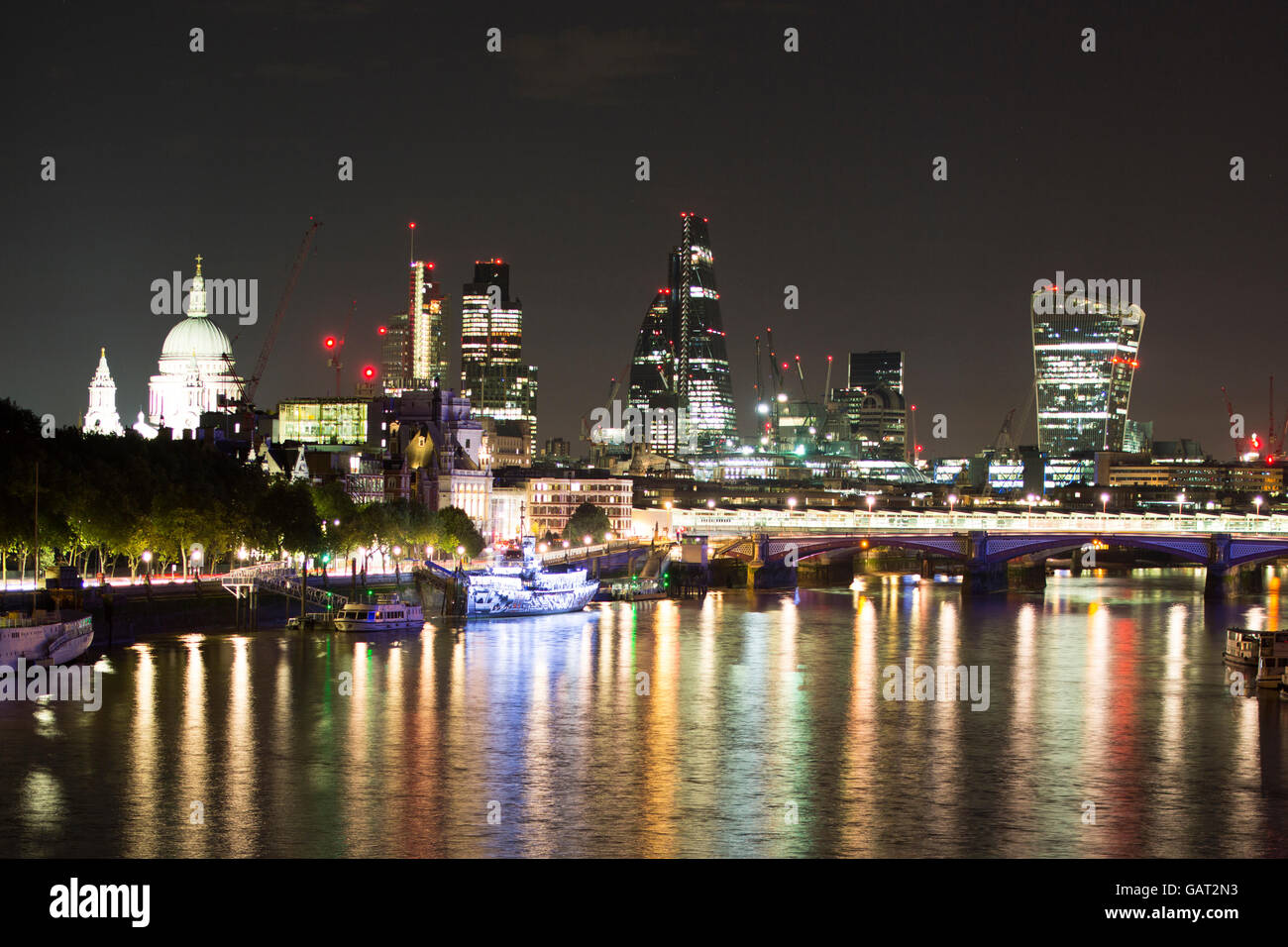 a view of london city skyline iver thames Stock Photo - Alamy