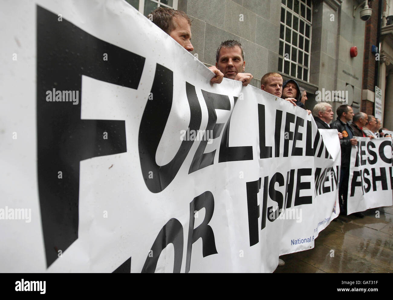 France fishermen protest hi-res stock photography and images - Alamy