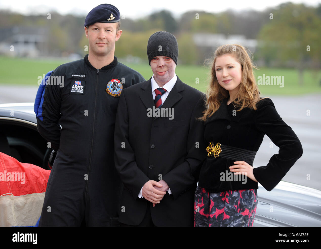 (From left to right) L/Bdr Rick Bishop and L/cpl Martyn Compton from ...
