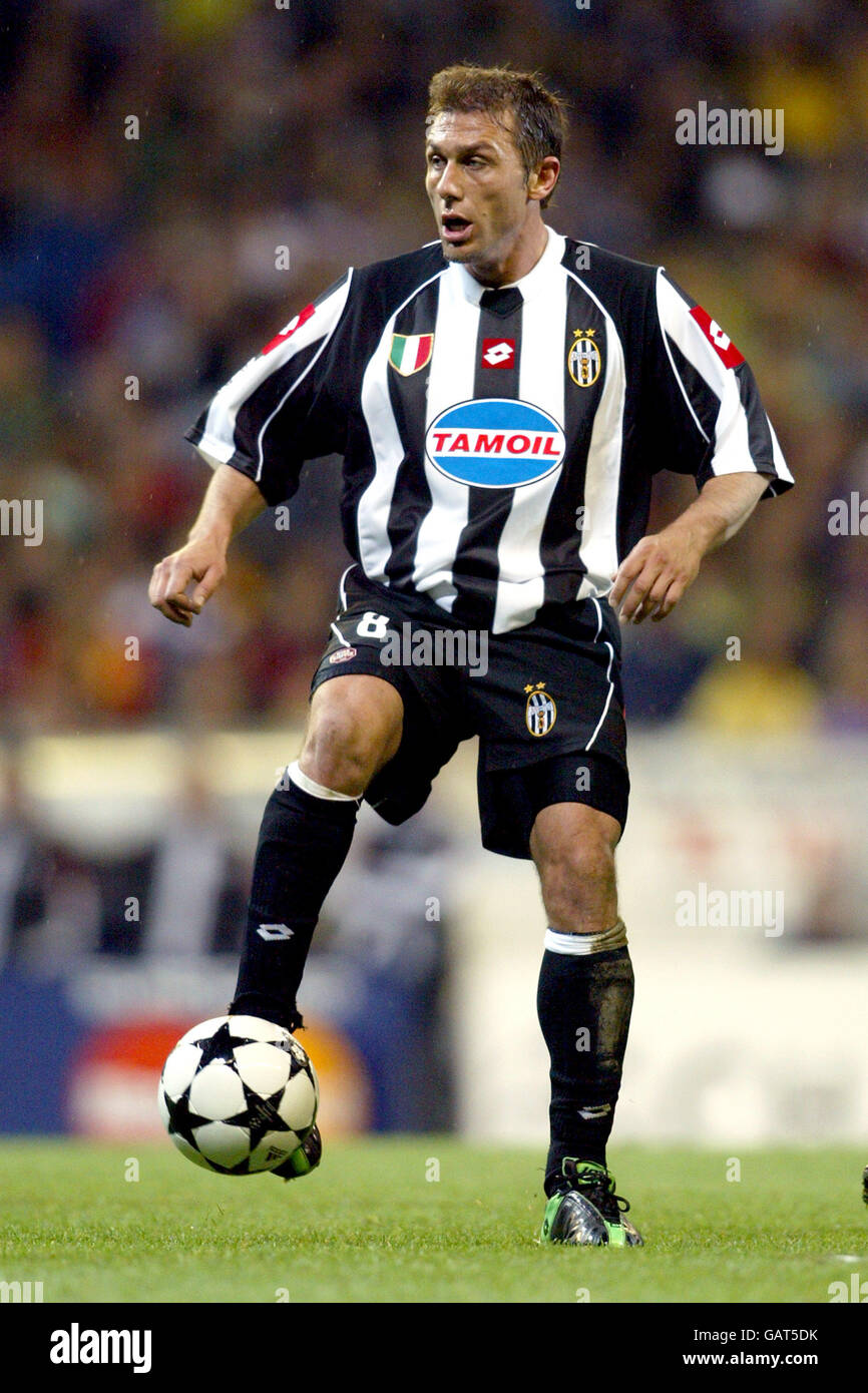 Conte juventus hi-res stock photography and images - Alamy