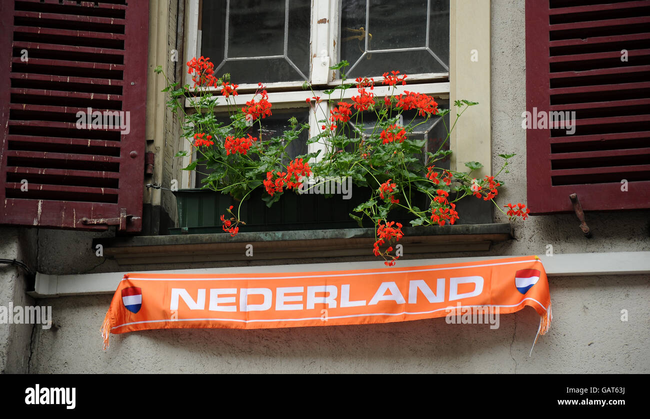 Netherlands banner in a window hi-res stock photography and images - Alamy